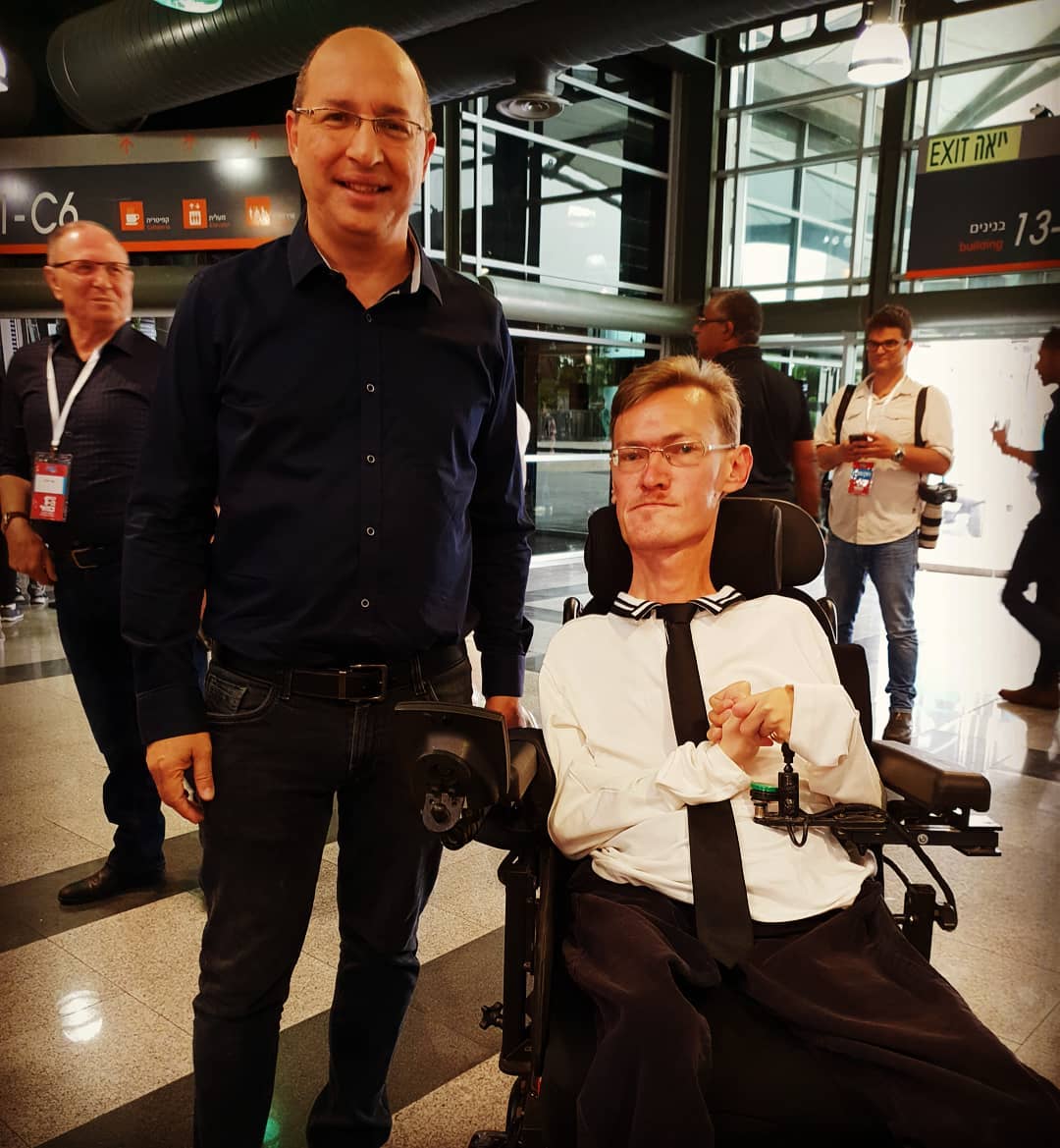 ביוגרפיה | אלכס פרידמן | אודות אלכס פרידמן | מאבק הנכים | נכה לא חצי בן ...